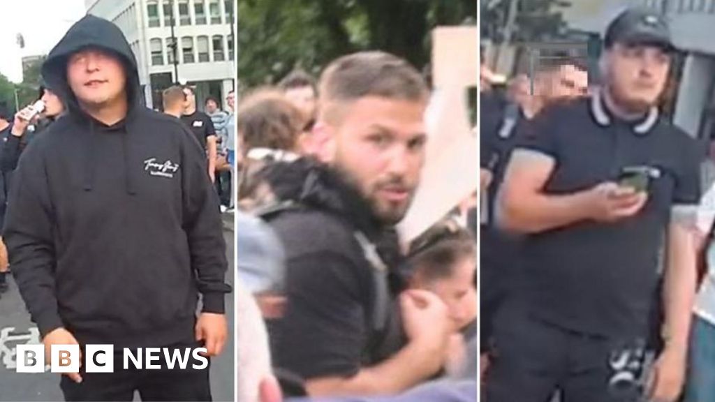 Bristol unrest: Police hunt for three men - BBC News