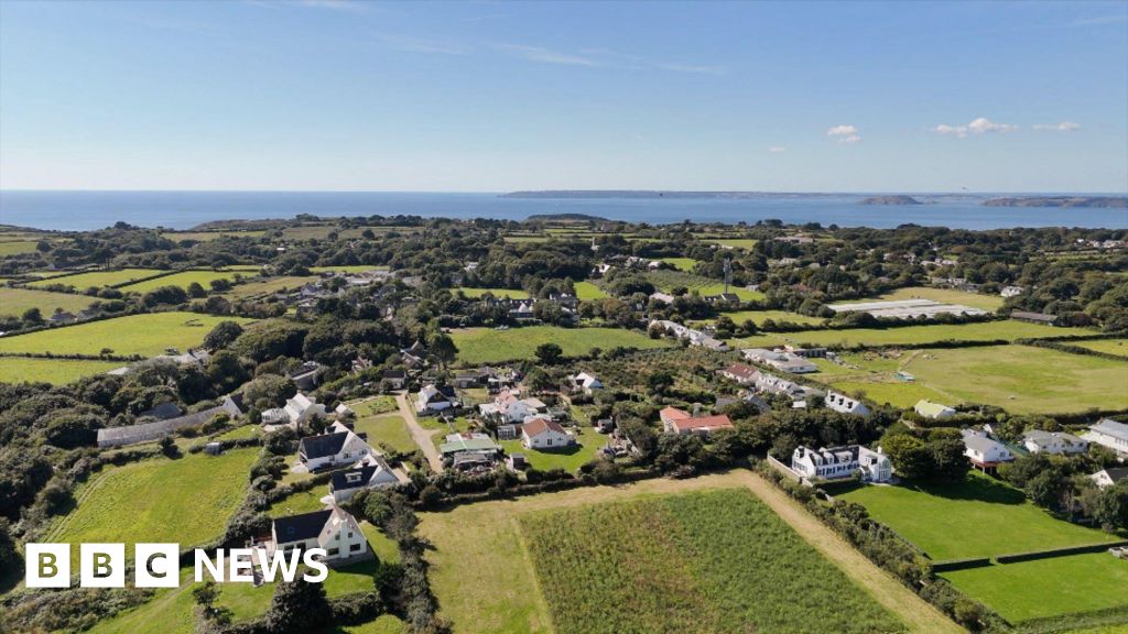 Sark election: 'Big responsibility' after vote and 66% turn-out