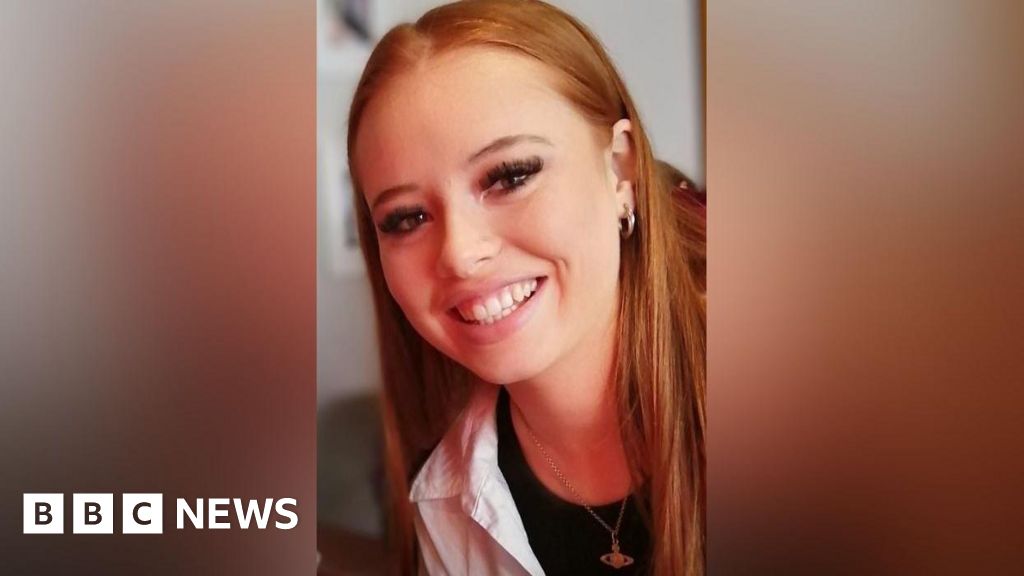 Darlington parents seek coroner domestic change after suicide - BBC News
