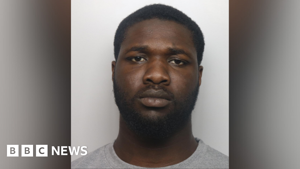 High Wycombe man left 56 knife wounds on murder victim - BBC News