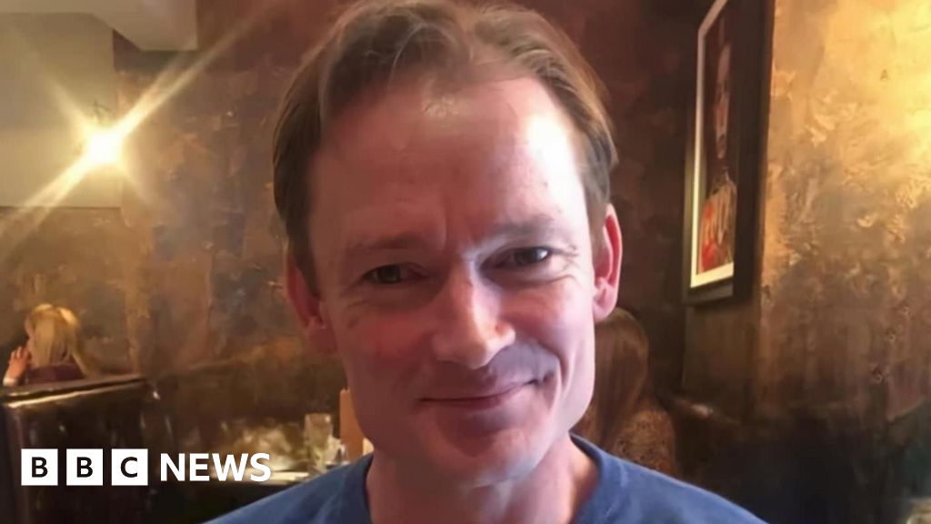 Man killed in Alloa flat explosion named as Graham Green