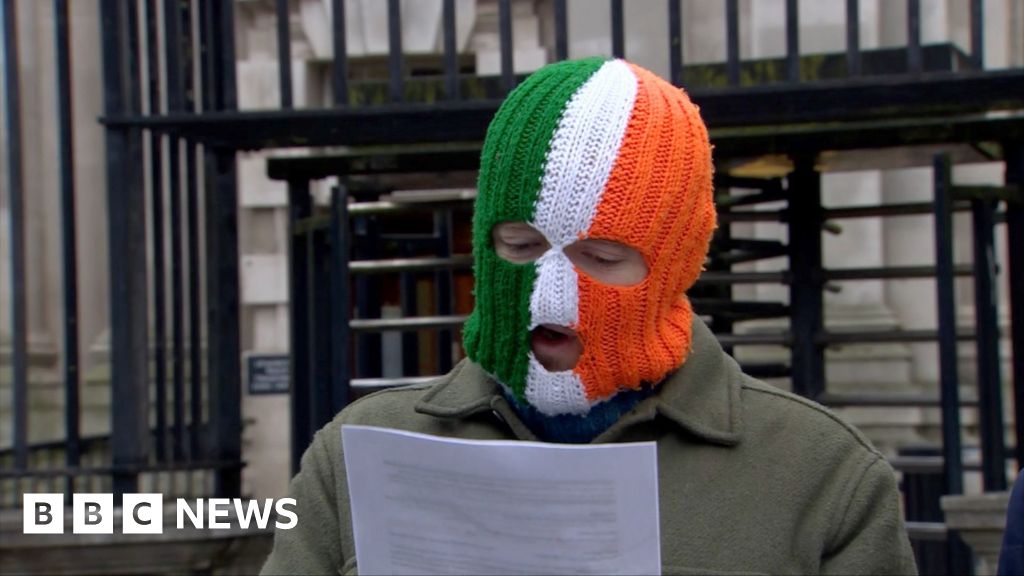 Kneecap: "Court win is a victory for freedom of expression' - BBC News