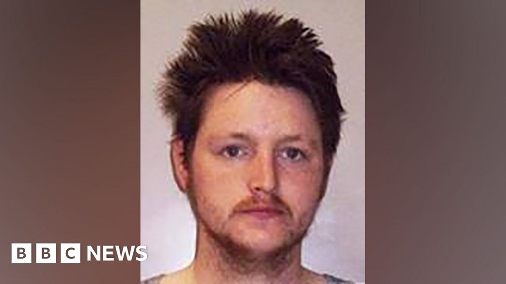 Man in court charged with murder over Aberdeen flats death - BBC News