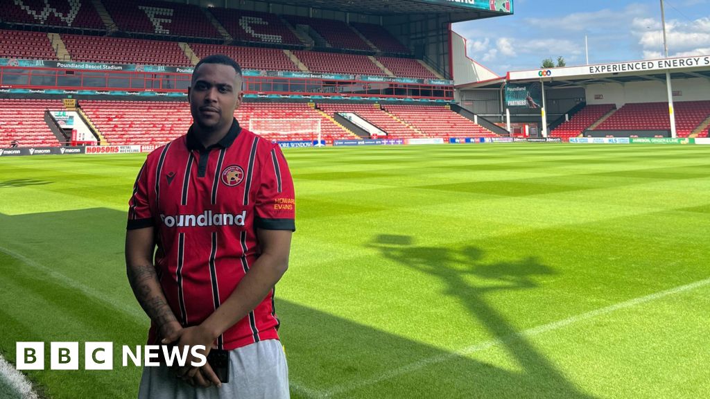 Rapper records song for launch of Walsall FC's new home kit - BBC News