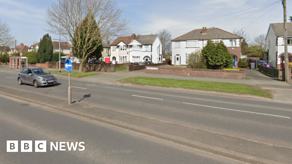 Three arrested in Wolverhampton after suspected stolen car stopped
