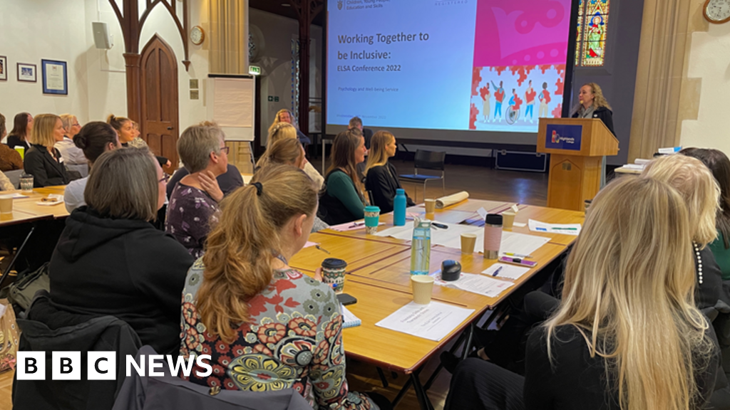 Jersey now has 100 pupil wellbeing support workers - BBC News