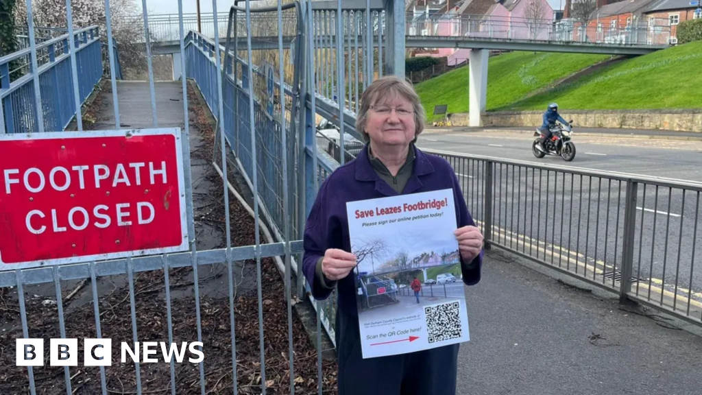Durham bridge protesters bring in engineer to aid fight