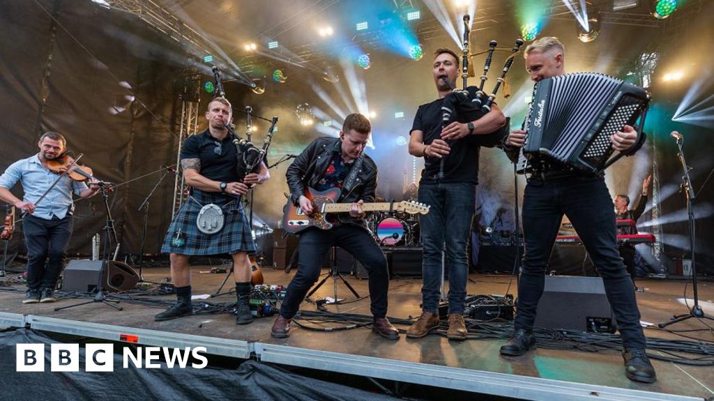 Inverness' The Gathering music festival in pictures - BBC News