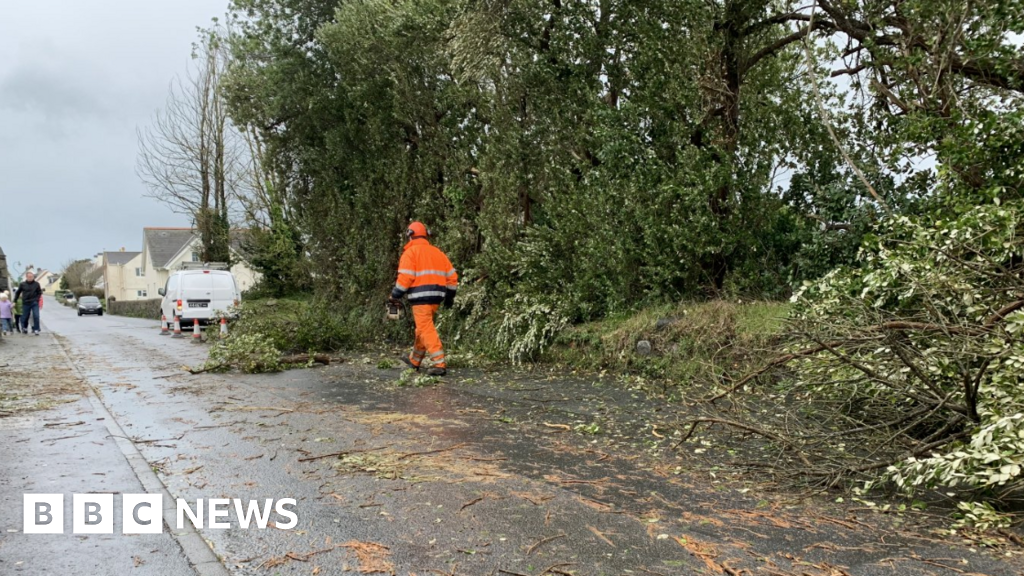Storm Ciarán: Guernsey States hopes insurance will cover costs