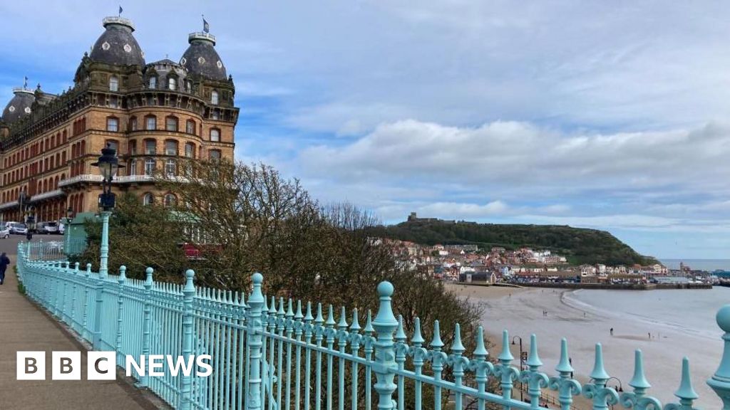 Scarborough town centre street drinking ban planned - BBC News