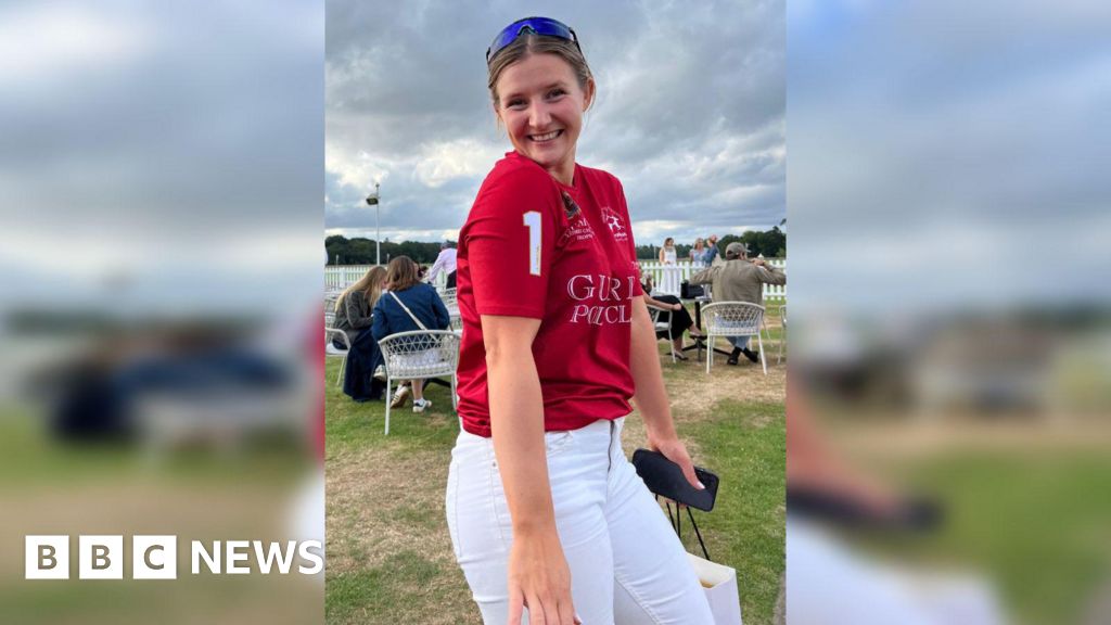 Capt Godwin family 'devastated' after Lightwater crash death