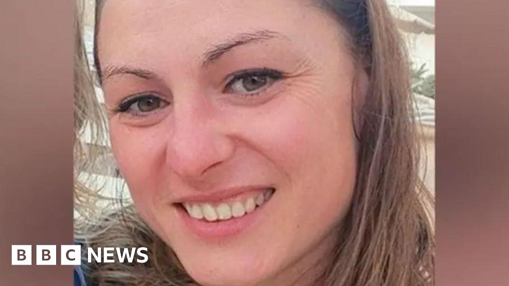 Victoria Taylor: Body recovered from river confirmed to be missing mother