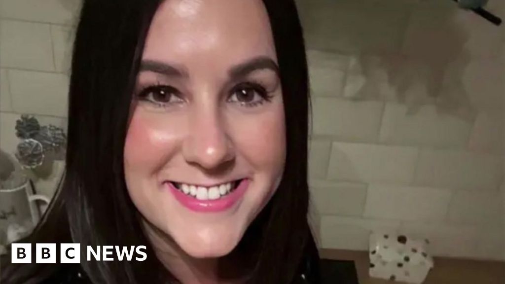 Lucy Connolly's racial hatred post did not break X rules - BBC News