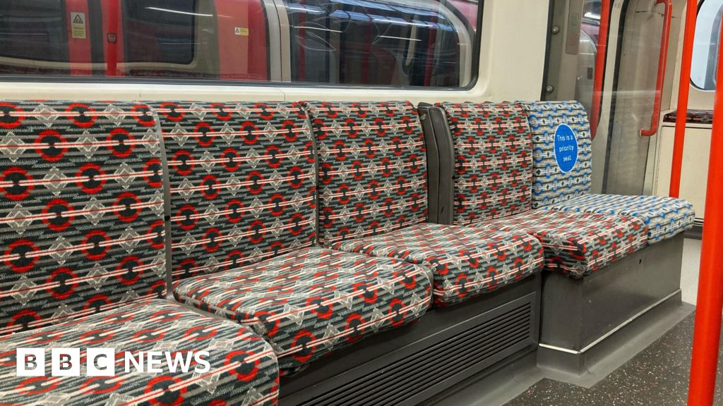 Tube: Central line trains revamp under way