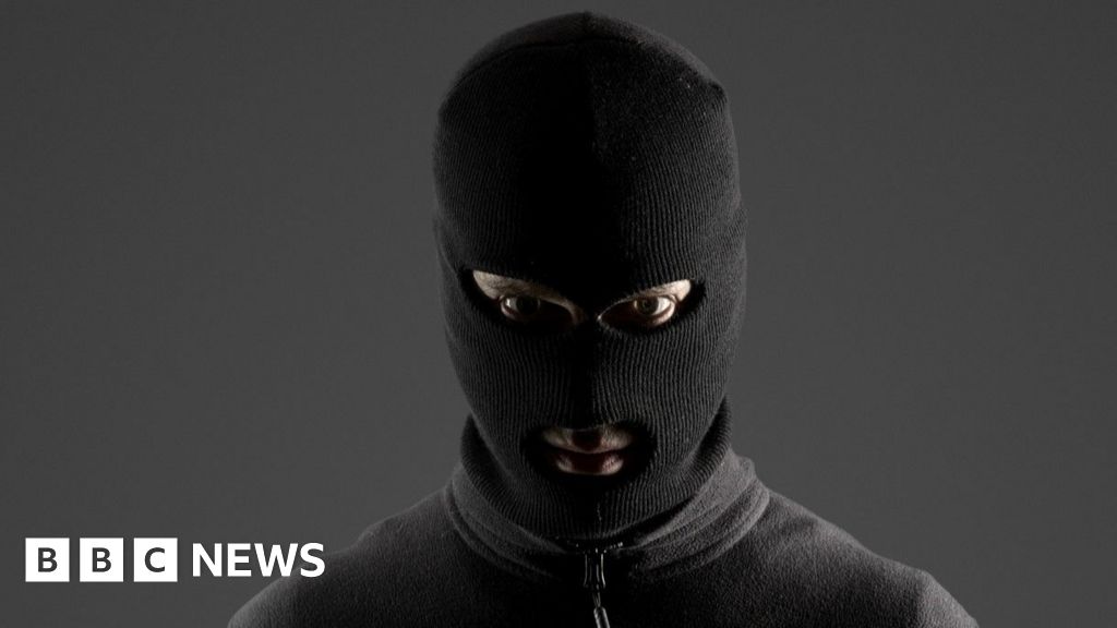 Basildon council looks to ban 'intimidating' face coverings