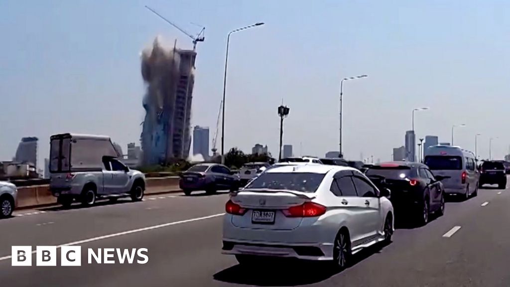 Dashcam captures moment Bangkok building collapses - BBC News