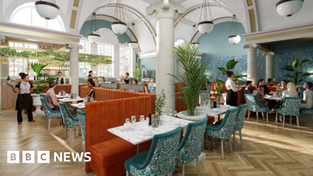Bar and restaurant approved for former Market Harborough bank - BBC News