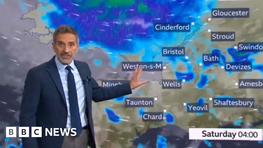 Storm Darragh: Emergency weather alert goes off during forecast - BBC News