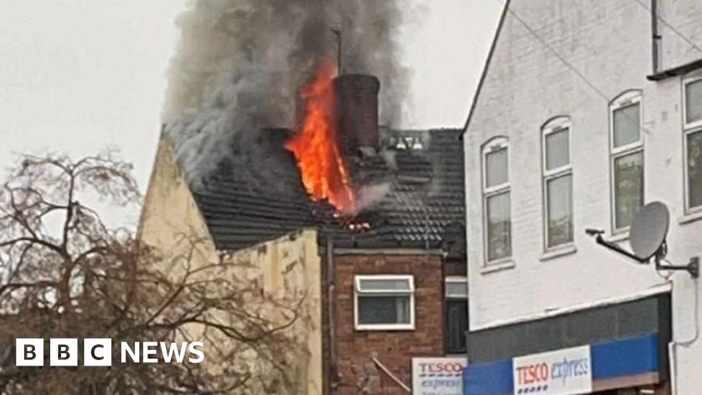 Man arrested after Scunthorpe house set on fire in Ashby Road