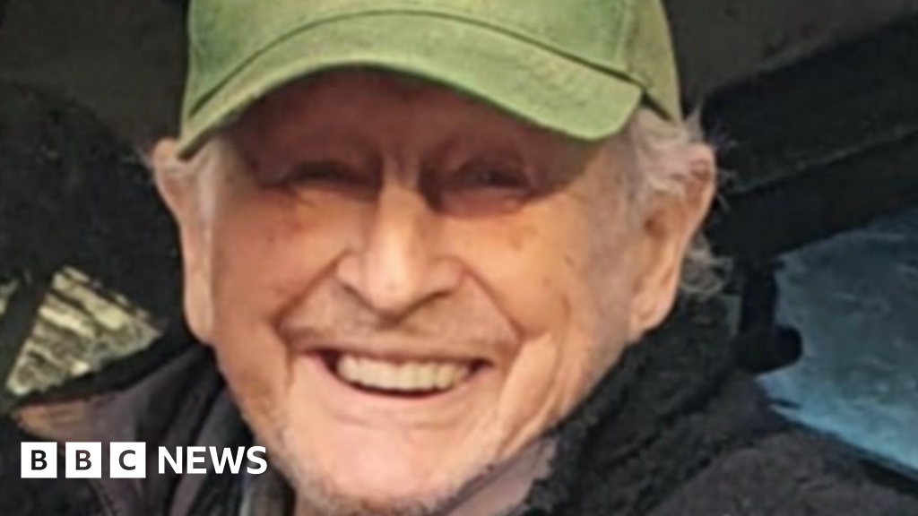 Tribute to 'kind and gentle' man killed in Cornwall crash