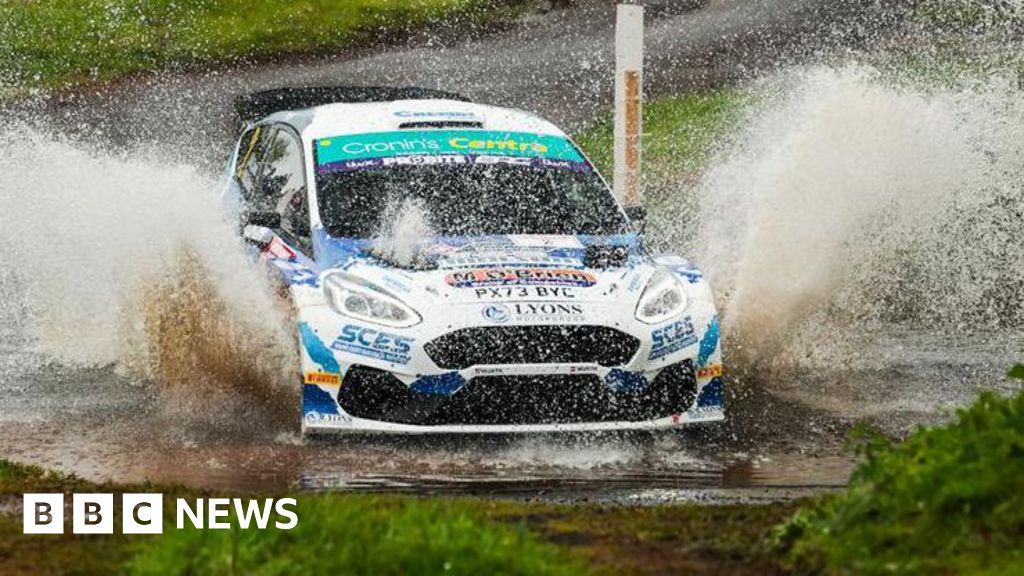 In pictures: Jim Clark Rally in the Borders - BBC News
