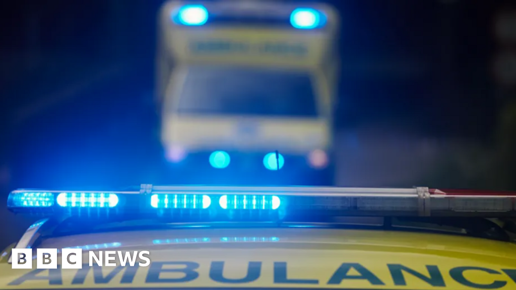 One killed and three injured in Blakedown crash