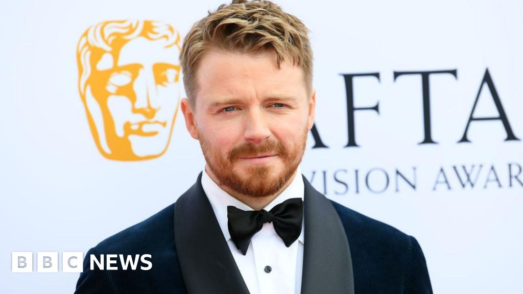 Jack Lowden makes appearance in Earlston High School show