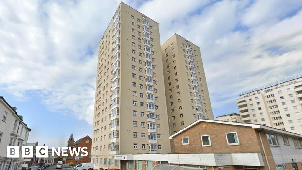 Brighton council to spend £15m tackling social housing failings - BBC News