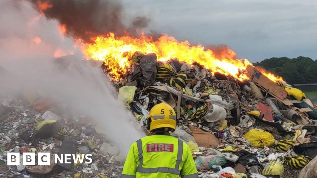 Firefighters battle Calne landfill site blaze overnight - BBC News
