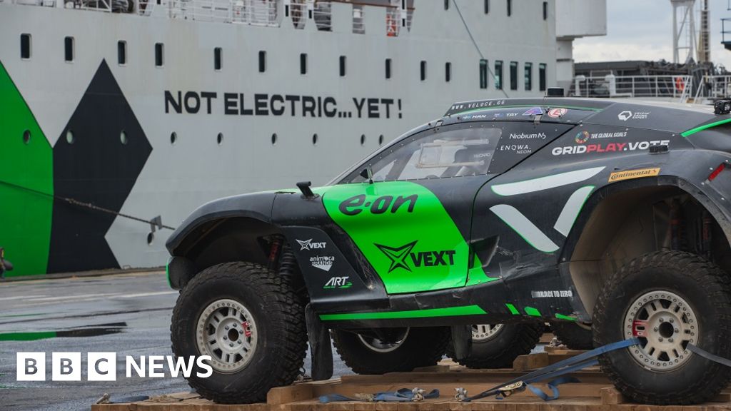 Cars reach Scotland for Extreme E off-road rally at old mine - BBC News