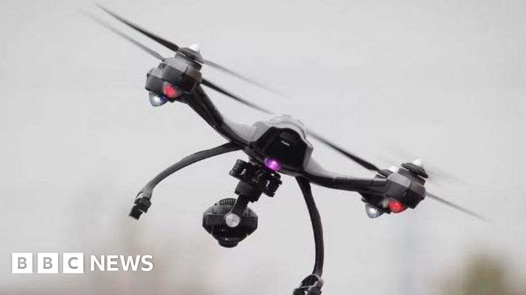 Londonderry: Helicopter involved in 'near miss' with drone - BBC News