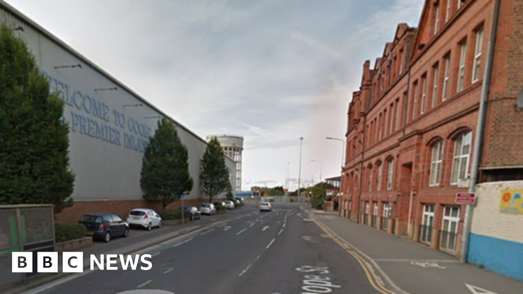 Police refers itself to watchdog over Goole bus stop crash