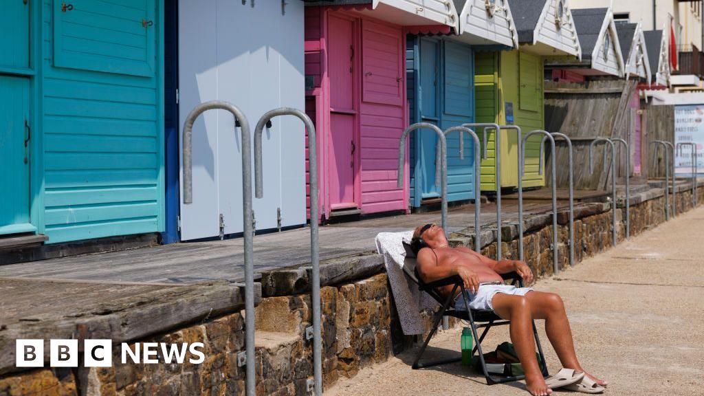 Weather: UK sees hottest day of the year so far, Met Office says