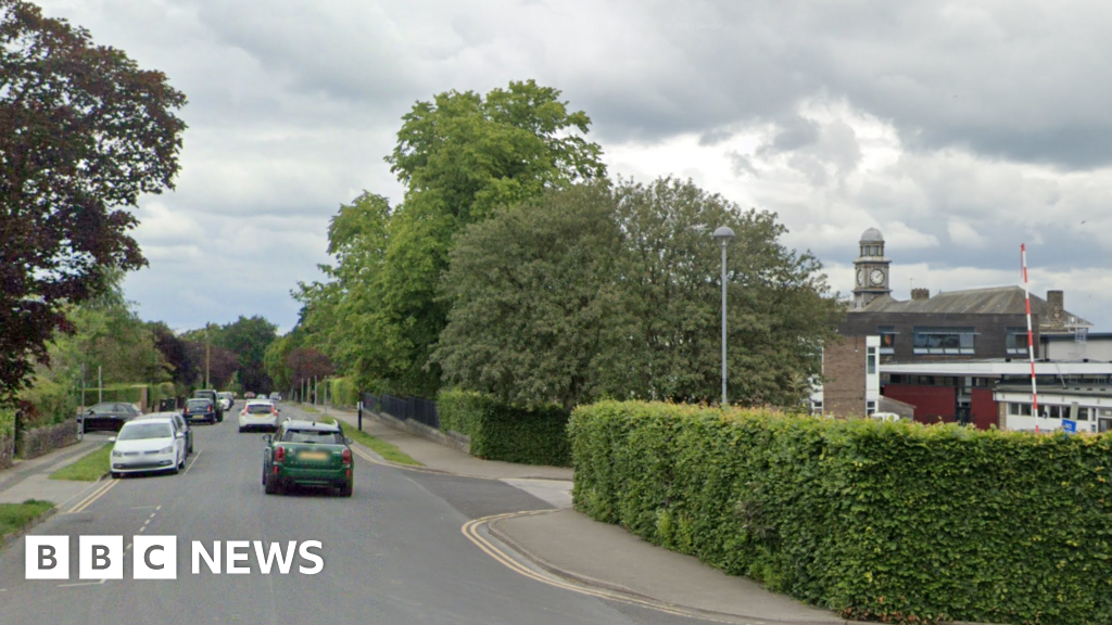 Speed limits set to be reduced to 20mph near Harrogate schools - BBC News