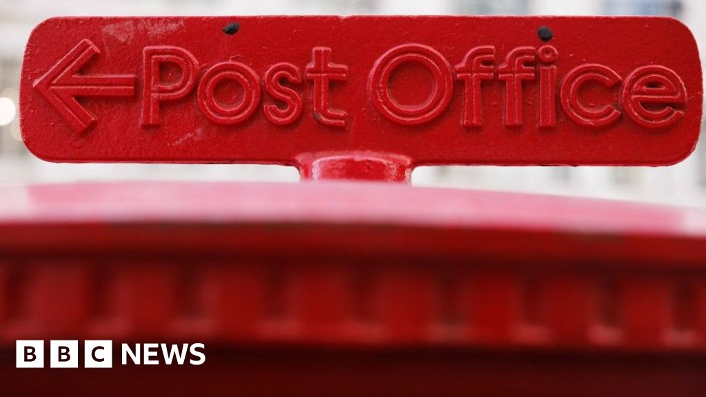 Diss Post Office to relocate after 70 years despite concerns - BBC News