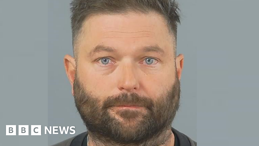 Drug driver jailed over Bishop's Waltham crash death - BBC News