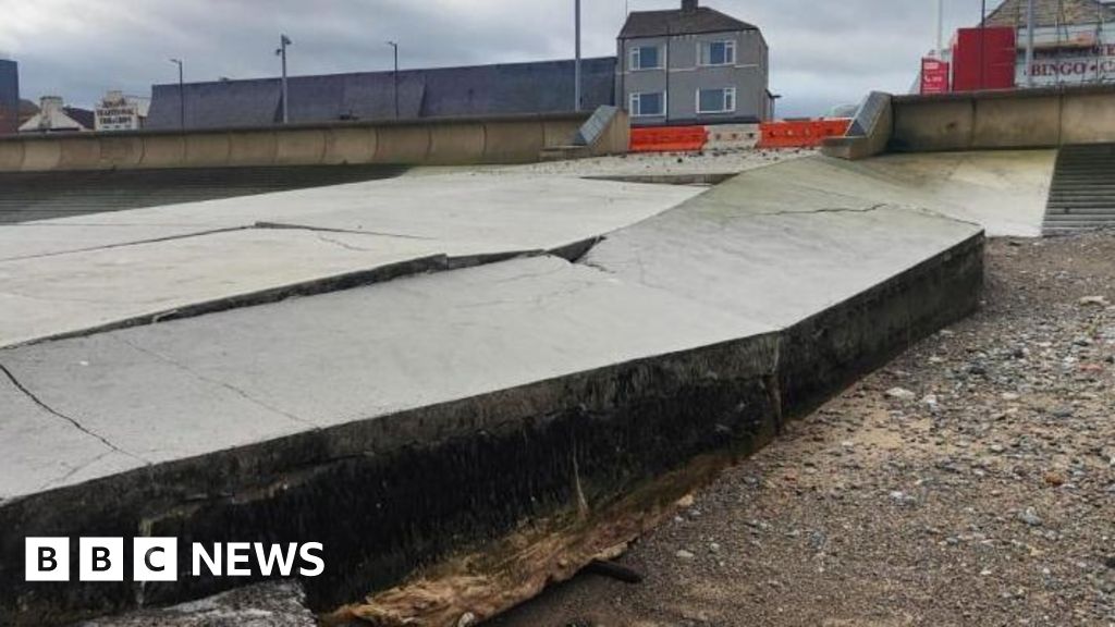 Redcar Council to use part of borrowed £7m to repair highways