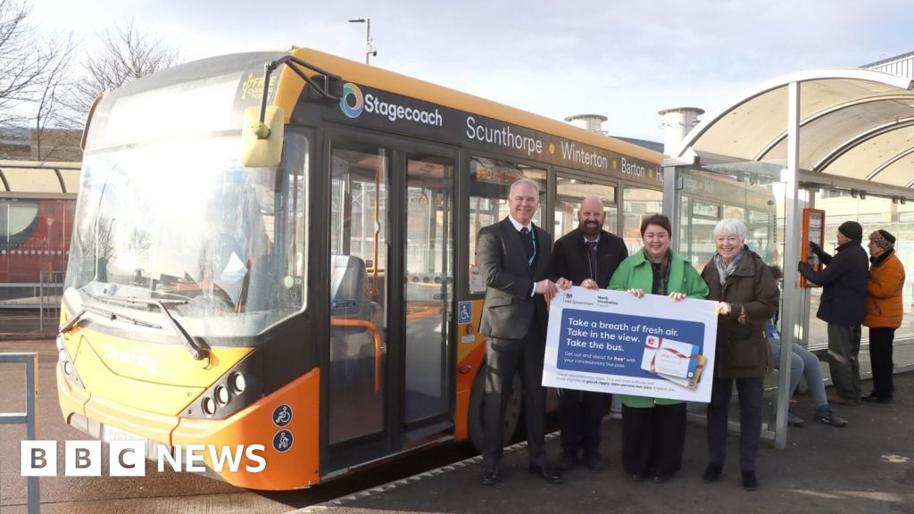 Buses between Scunthorpe and Hull to increase in April - BBC News
