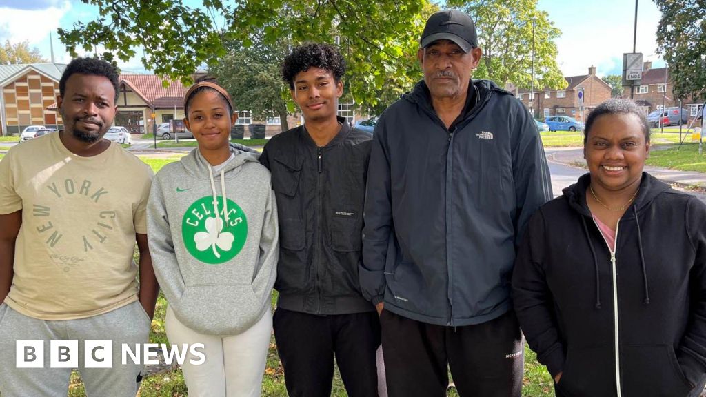 Chagos Islands: Crawley Chagossians' concerns as UK hands over islands ...