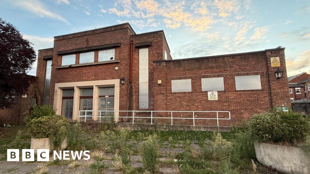 No plan to reopen former Flag Lane Baths in Crewe, council says