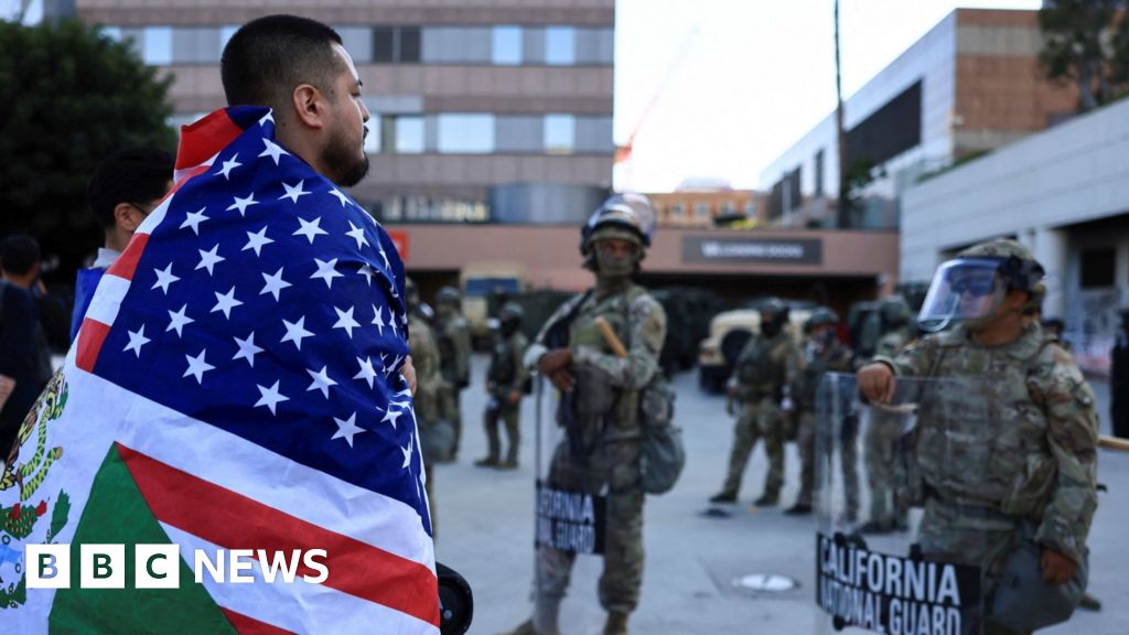 National Guard trains for crowd control as LA protests continue