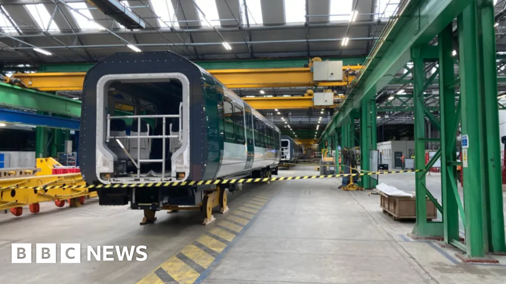 Derby: Alstom wins new £60m refurbishment contract - BBC News