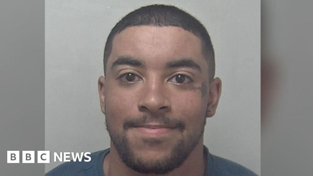 Claire Knights: Man who killed dog walker in random attack jailed