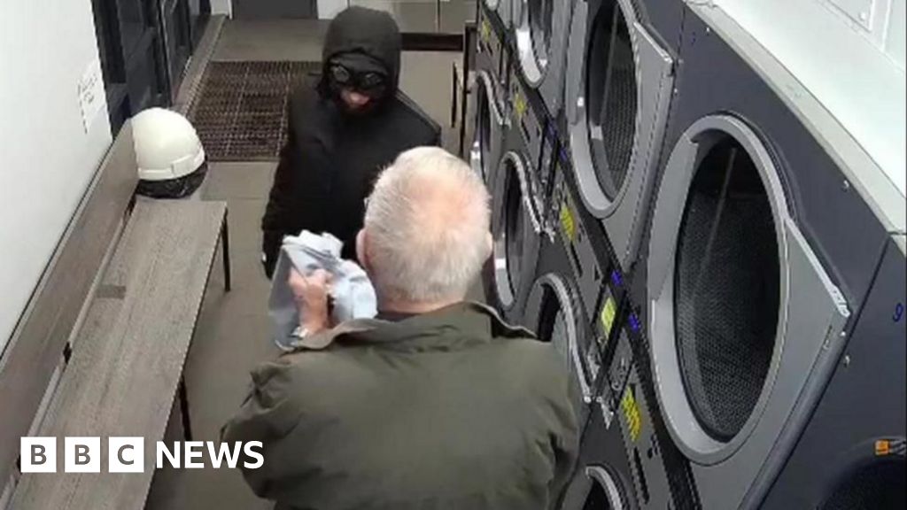Would-be laundry robber to write apology to pensioner