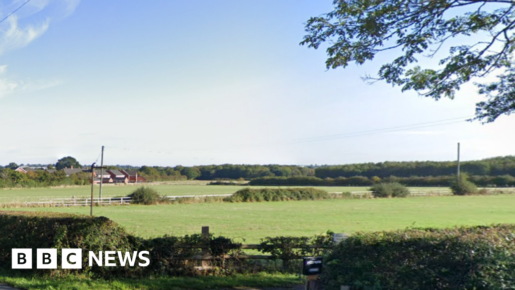 Proposal for 350 new homes in Blaby clears planning hurdle - BBC News