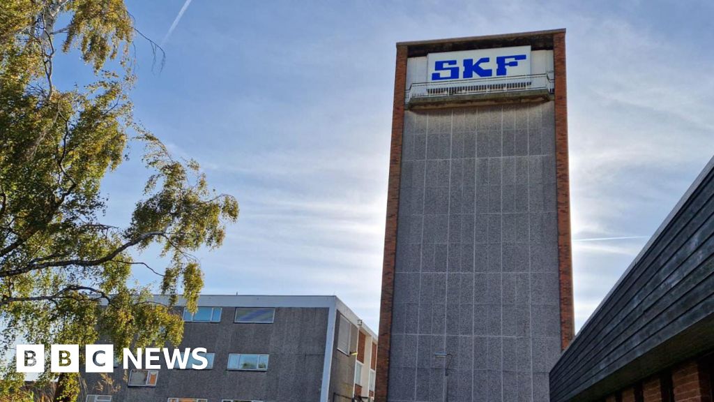 Luton SKF factory closes after more than 100 years - BBC News