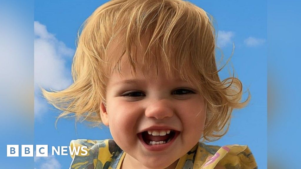 Murder arrests over death of one-year-old girl Jayla-Jean Mclaren - BBC ...