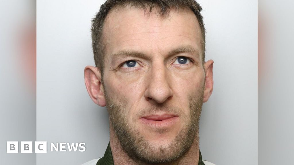 Wakefield: Man jailed for 'horrific' attack on vulnerable woman - BBC News