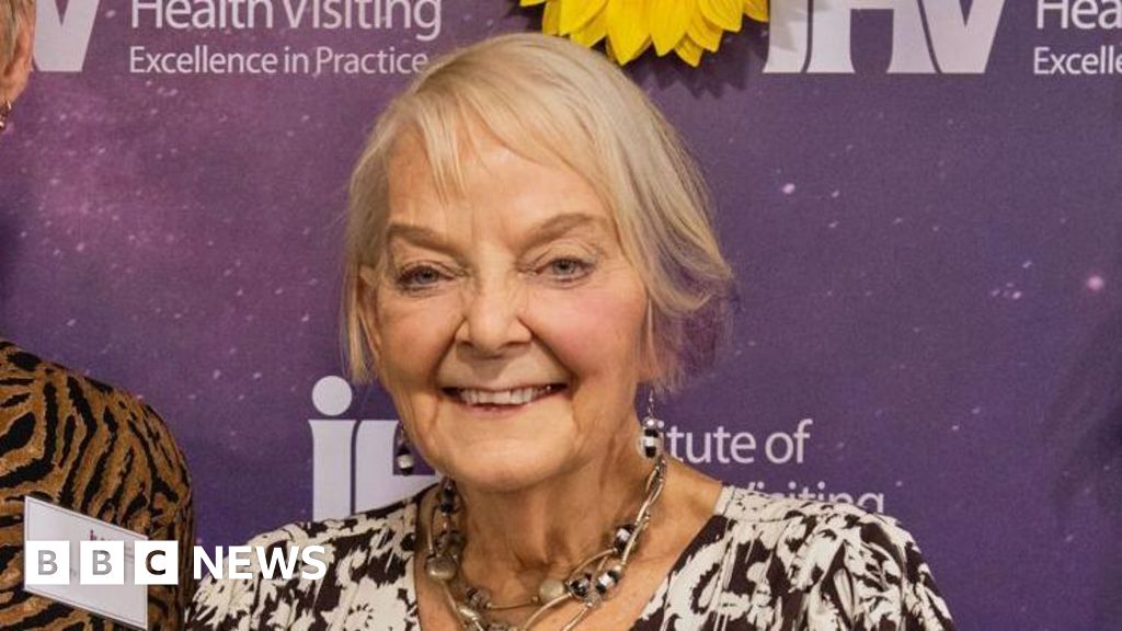 Coventry NHS worker honoured for more than 50-year career - BBC News