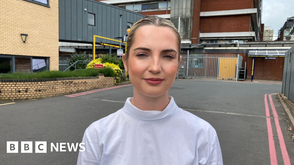 Kettering MP hosts meeting over Little Stanion housing concerns